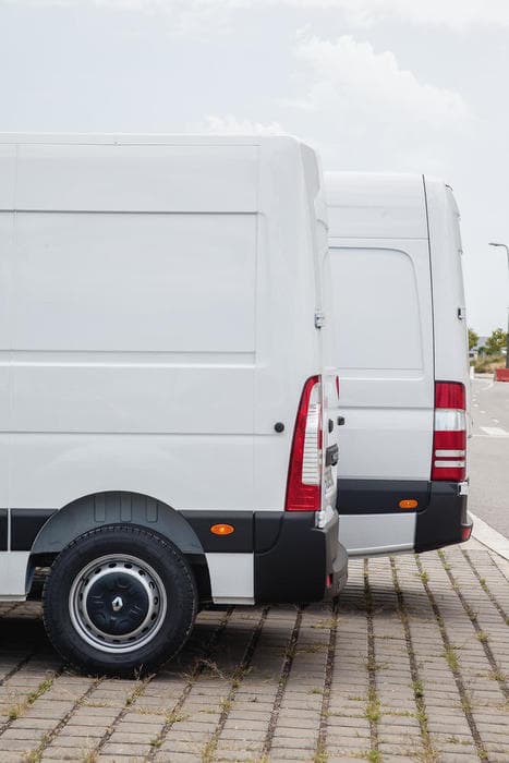 MB Sprinter 316 CDI vs. Renault Master 2.3 dCi