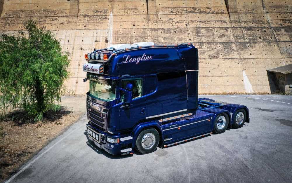 El Scania Longline de los Tristán: Único en España | SoloCamion.es